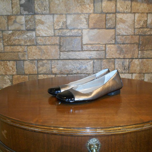Naturalizer | Shoes | Naturalizer Womens Two Tone Leather Ballet Flats ...